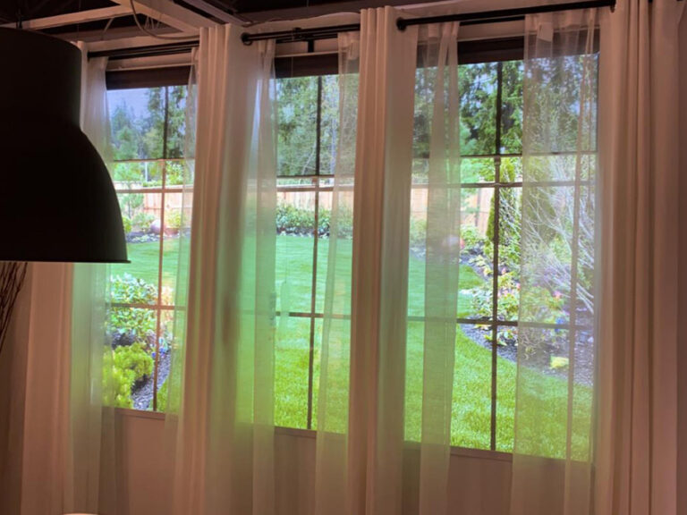 LED Fake window, EdgeWin Trio black 18 panes, 130x255cm - Prosky Panels®